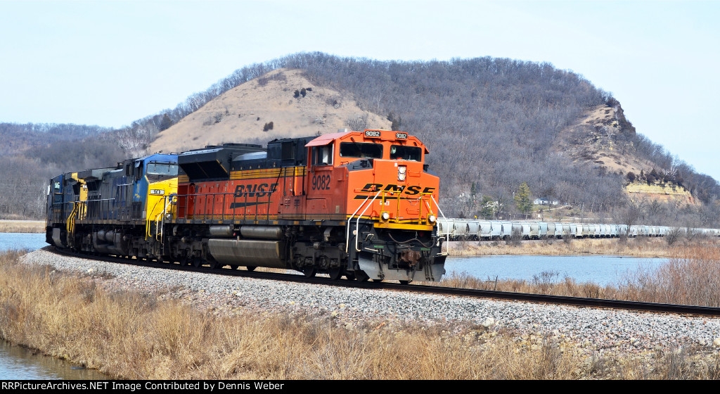 BNSF 9082.